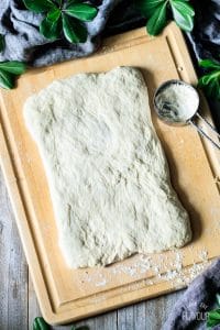 Crusty English Bloomer Bread - Savor the Flavour