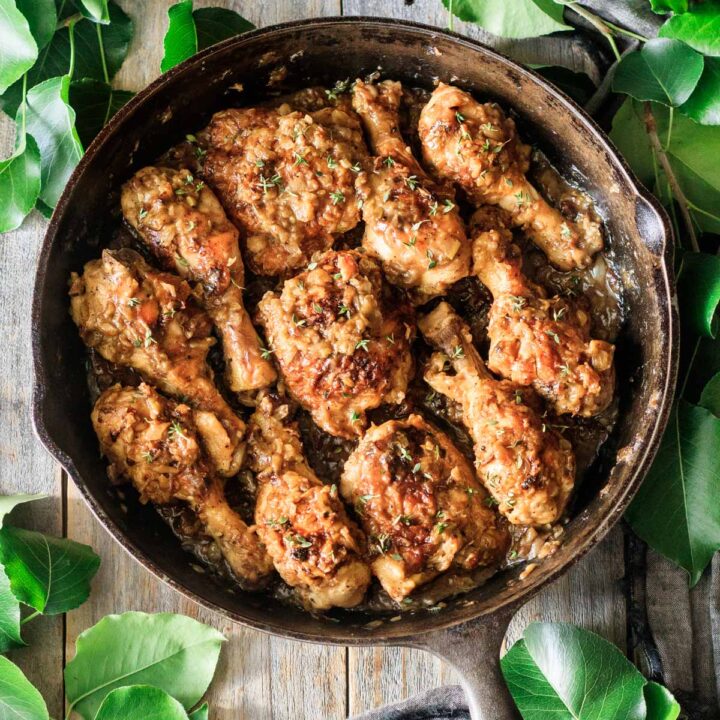 Southern Smothered Chicken - Savor the Flavour