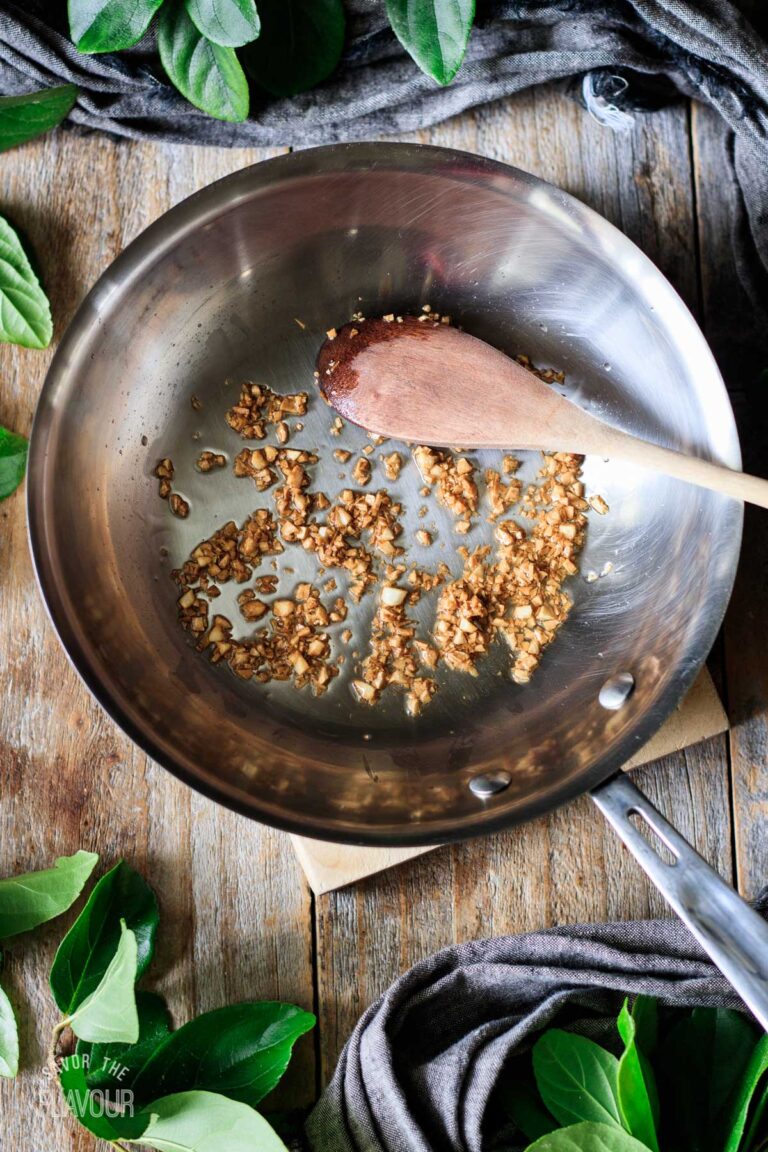 Panera Tomato Basil Bread - Savor the Flavour