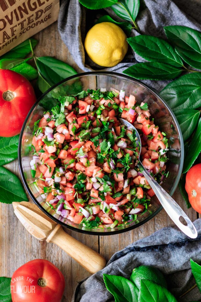 Chipotle Fresh Tomato Salsa (Copycat Recipe) - Savor the Flavour