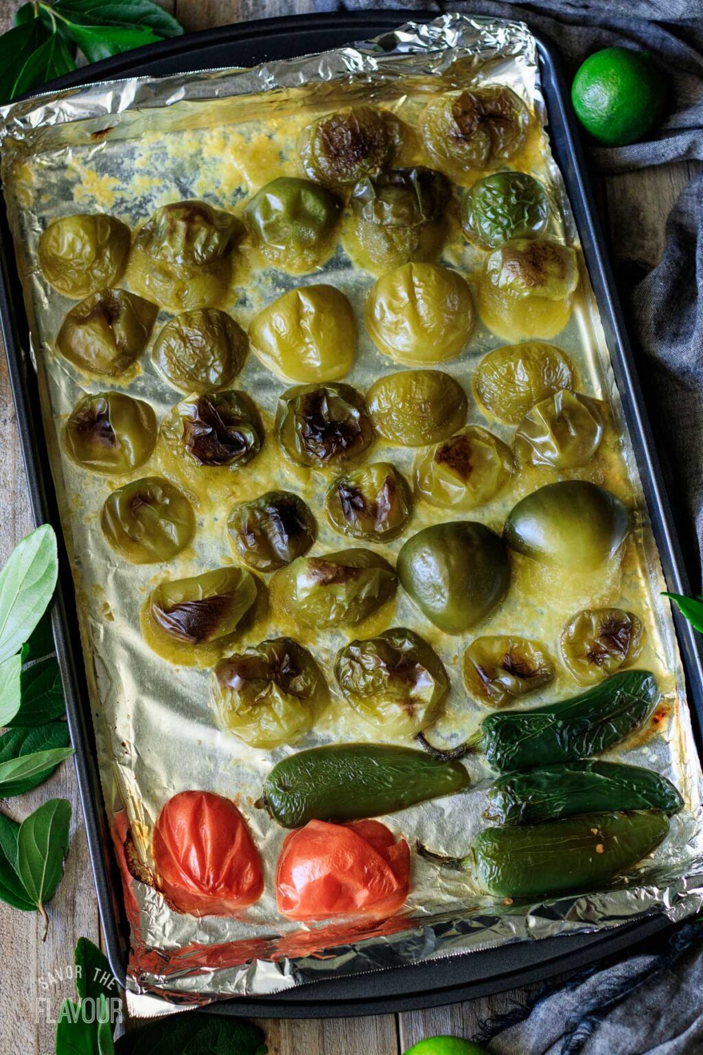 Chipotle Tomatillo-Green Chili Salsa (Copycat) - Savor the Flavour