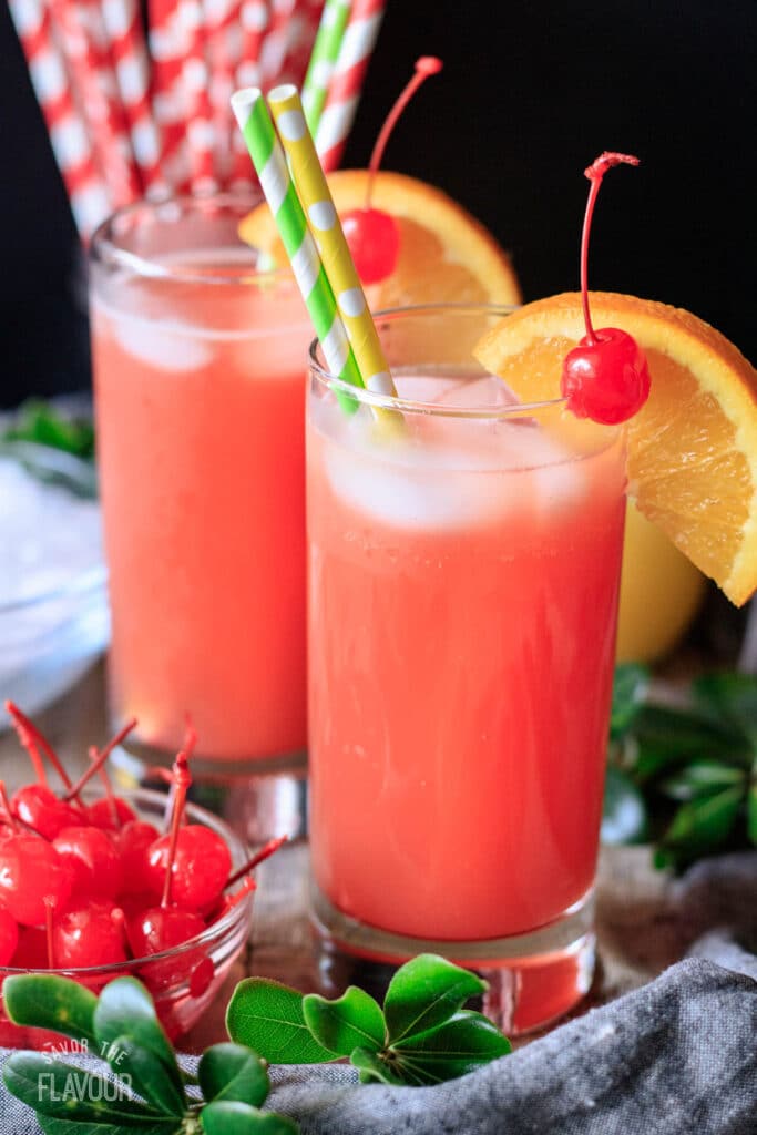 11 Mocktails for New Year's Eve - Savor the Flavour