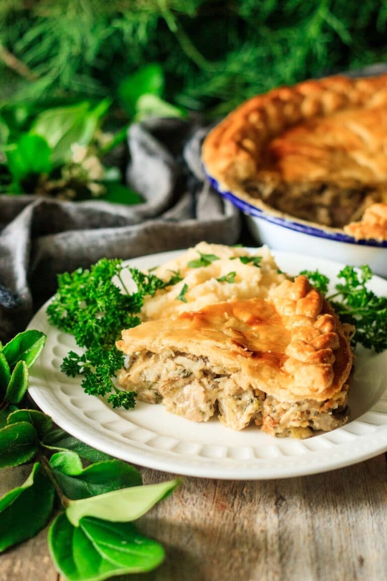 Chicken and Leek Pie Recipe - Savor the Flavour