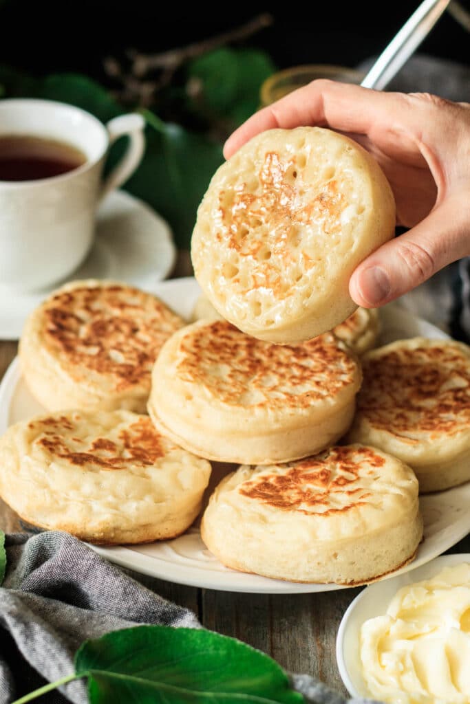 English Crumpets Recipe - Savor the Flavour