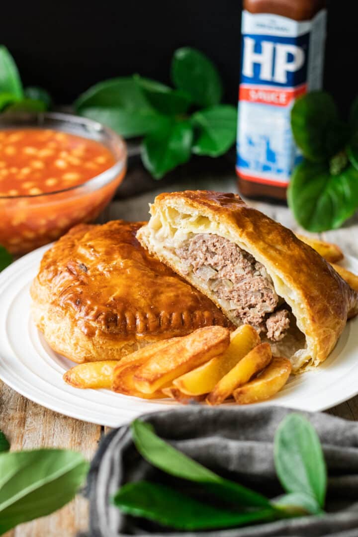 Forfar Bridies - Savor the Flavour