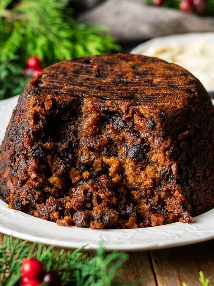Treacle Sponge Pudding - Savor the Flavour